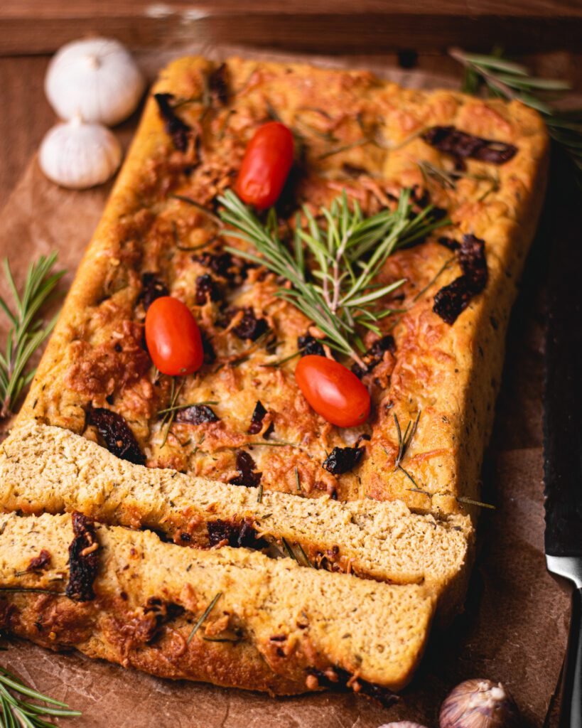 Koolhydraatarm gist-gerezen focaccia brood | Lunch | Melaketovita